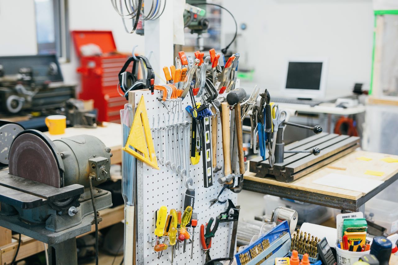 MAKE IT! Custom sewing tools caddy - the Beatrice Blog